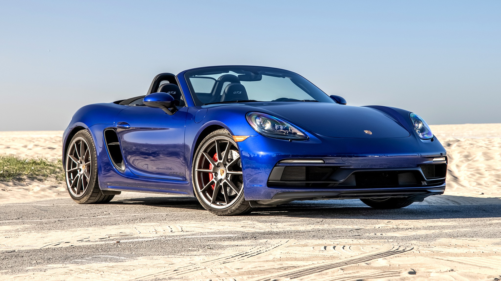 Porsche 718 Boxster Review | Benchmark Roadster with Turbo Power