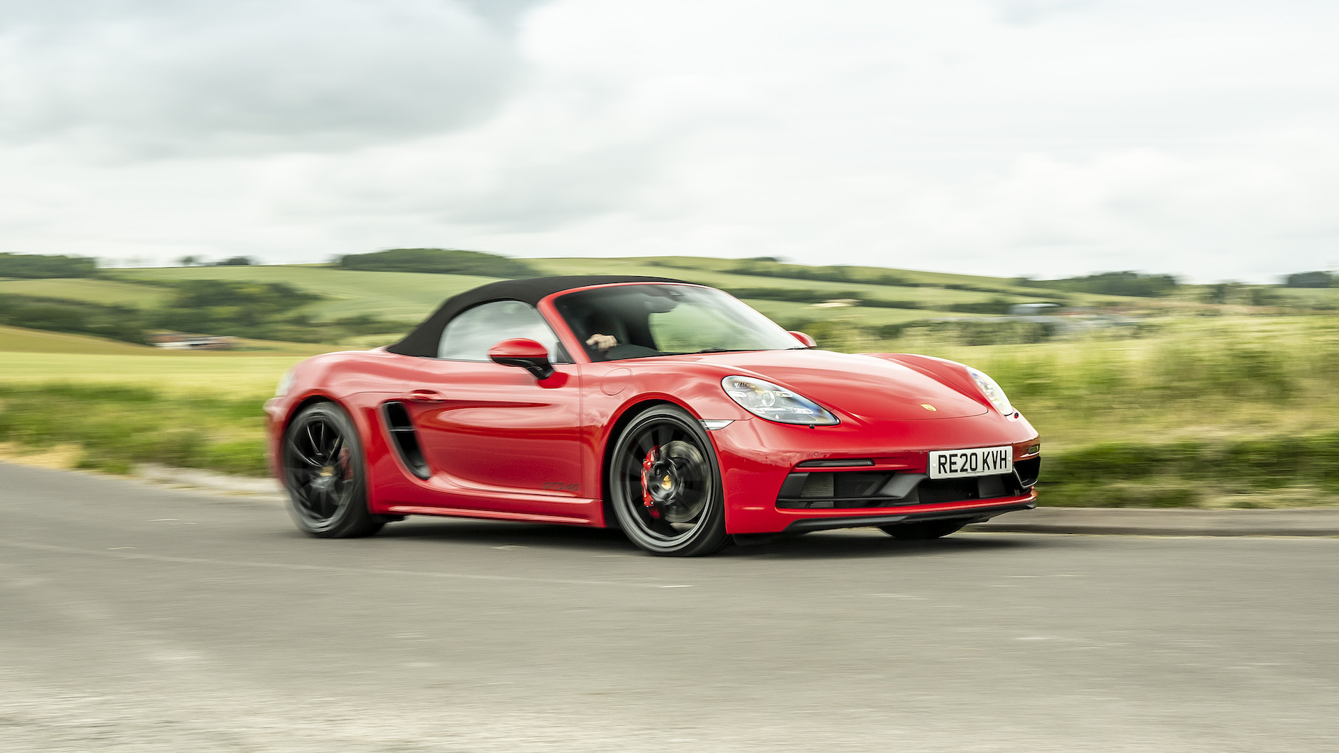 Porsche 718 Boxster Review | Benchmark Roadster with Turbo Power